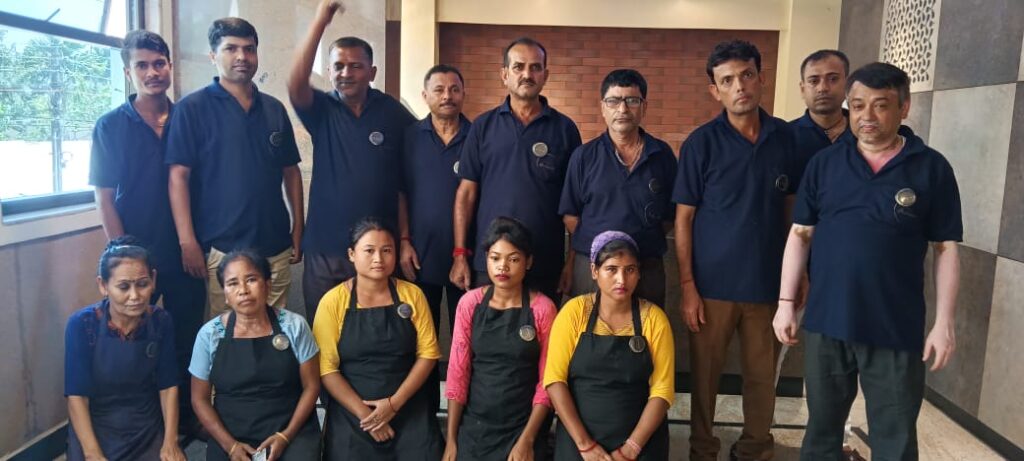 About – Hotel Ambassador